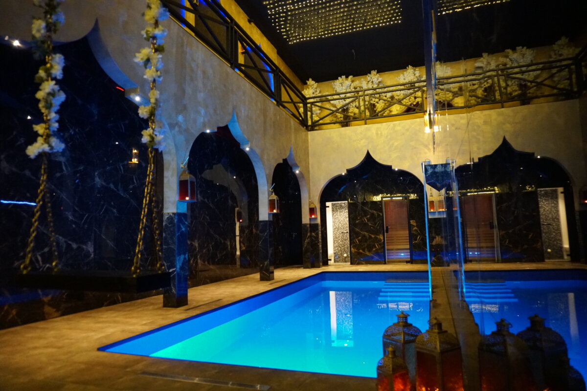 Atlantis Privé Sauna - Luxe privé sauna met zwembad in Amstelveen